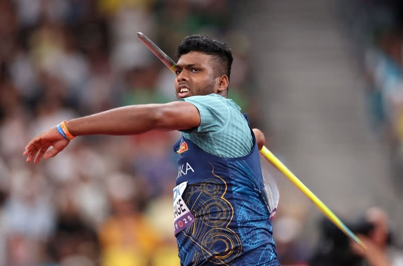 Rumesh Creates History in Tokyo - Ceylon Athletics News Sri Lanka ...